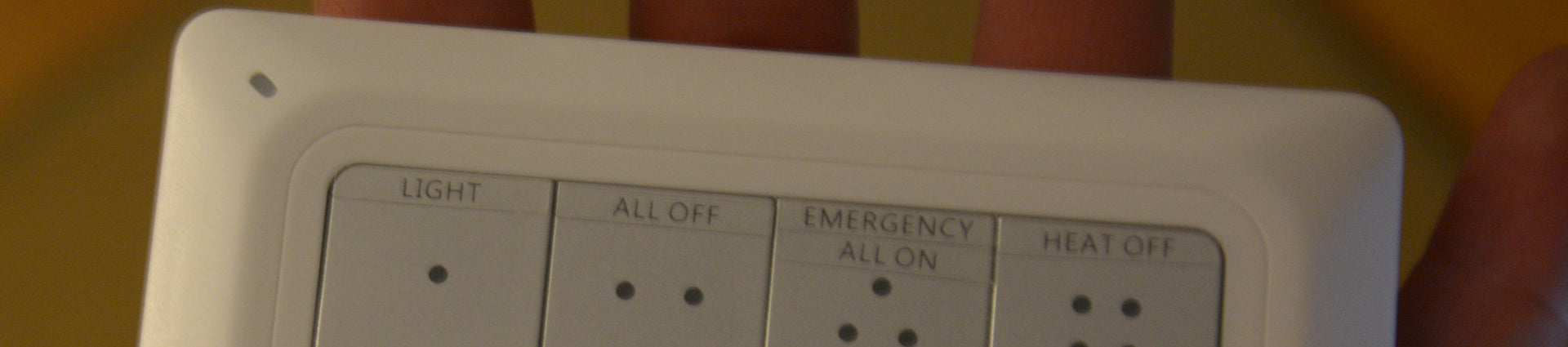 Previewing the Remotec ZRC-90 Scene Controller – ZWaveProducts